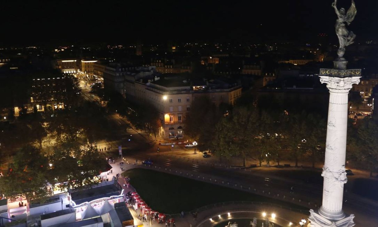 Luzes de Bordeaux - Jornal O Globo