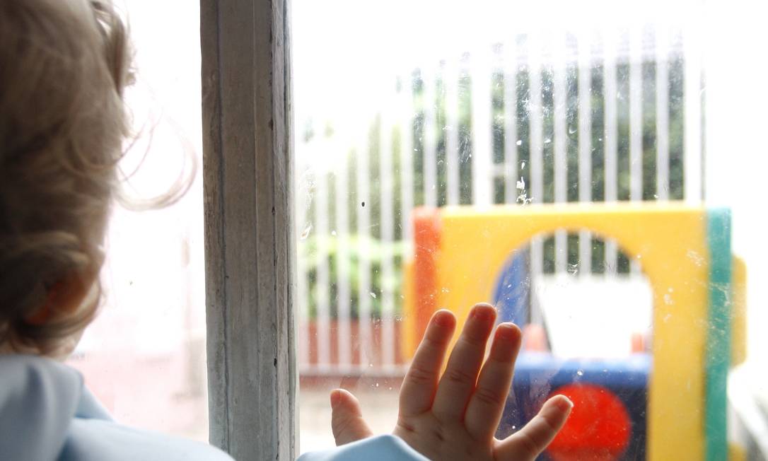 Crianças que levam palmadas têm mais risco de apresentar distúrbio ...