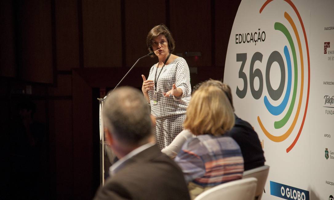 Desafio na Base Curricular está na sua implementação e revisão, afirmam ...