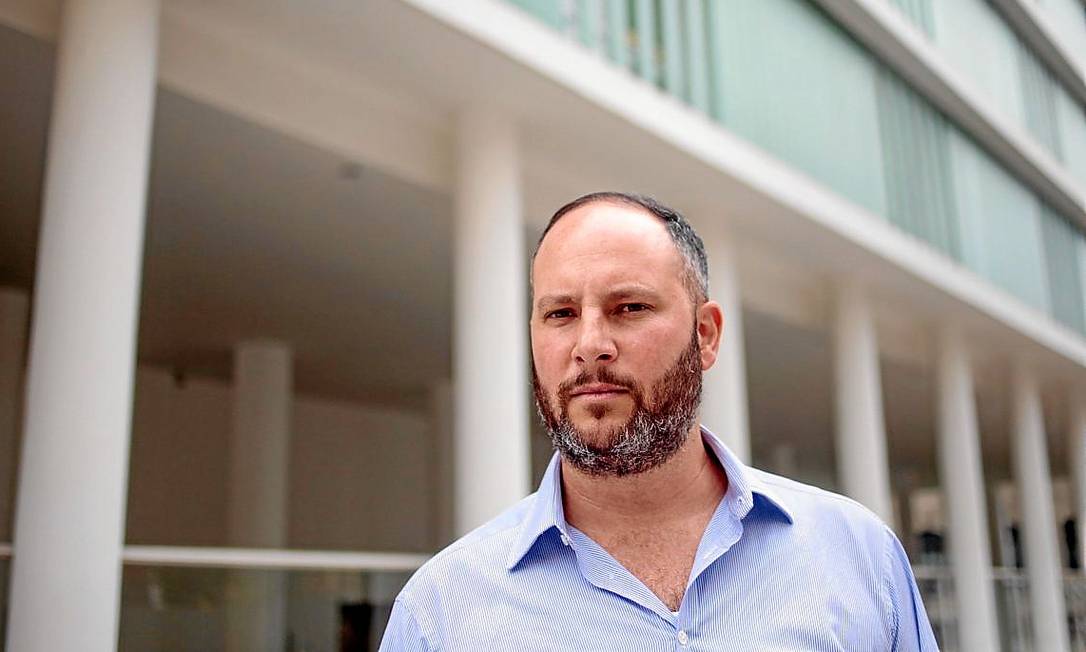 Mexicano Pablo León de la Barra vai assumir a direção da Casa França ...