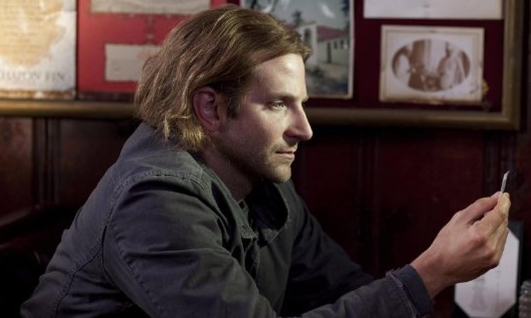 Bradley Cooper terá papel na adaptação para TV do filme 'Sem limites ...