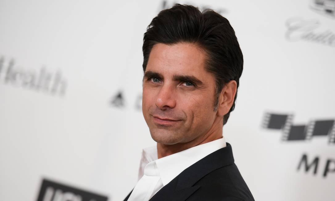 John Stamos é preso por dirigir supostamente embriagado - Jornal O Globo