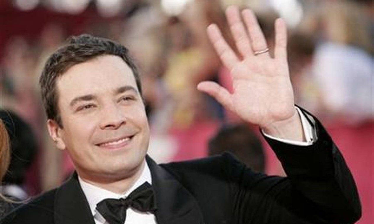Jimmy Fallon é internado em hospital para cirurgia na mão - Jornal O Globo