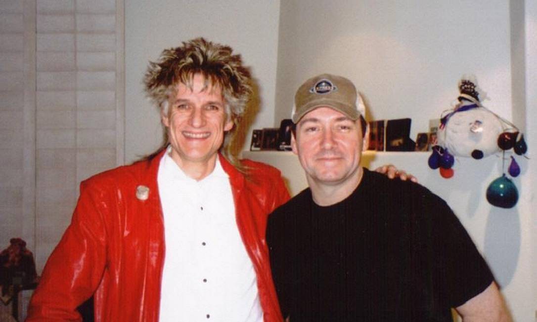 Irmão de Kevin Spacey diz que astro é pior que o 'pai nazista' de ambos ...