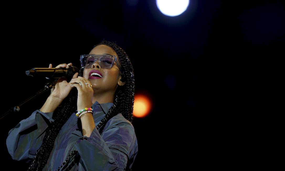 Rock in Rio: no talento e simpatia, a 'anônima' H.E.R. deixa seu cartão ...