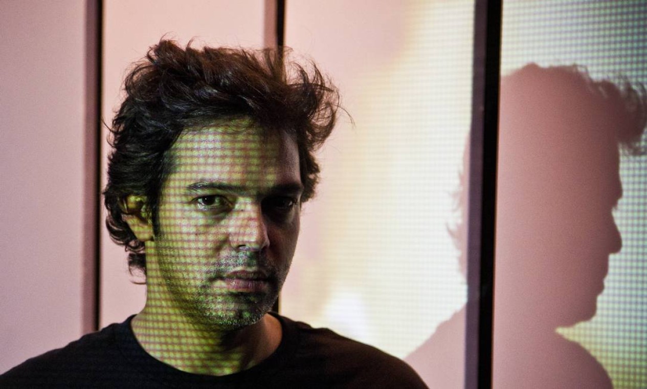 Bruno Mazzeo volta aos palcos após quatro anos com seu primeiro ...