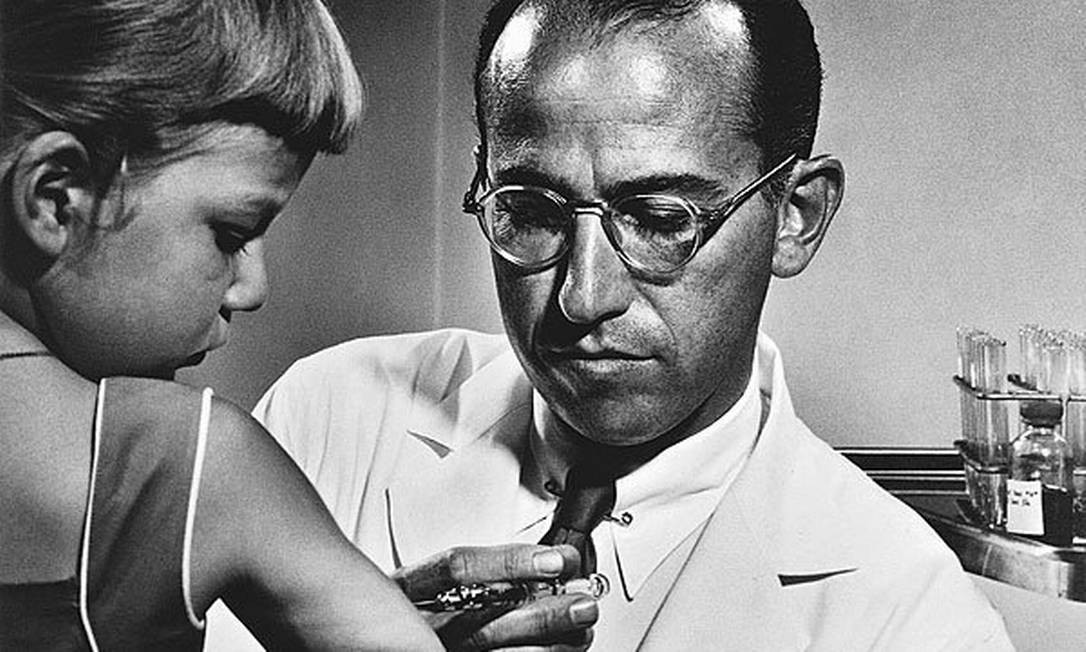 Google Doodle celebra centenário de nascimento de Jonas Salk, inventor da vacina antipolio ...