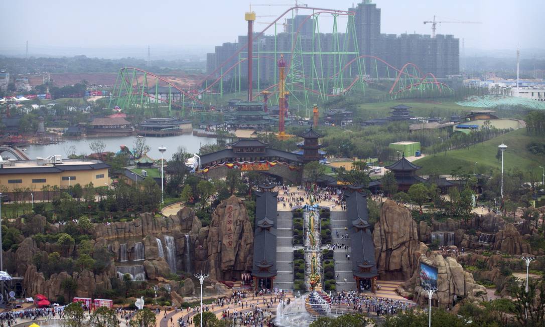 Wanda Group inaugura parque na China para competir com a Disney ...