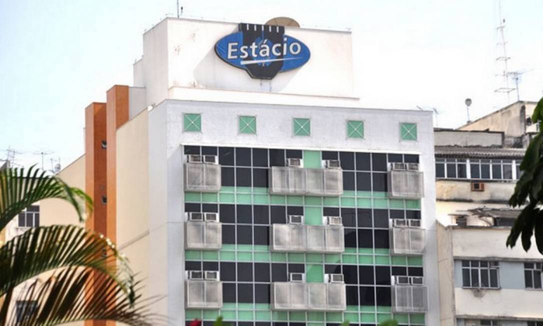 Estácio fecha três unidades no Rio em 2017 - Jornal O Globo