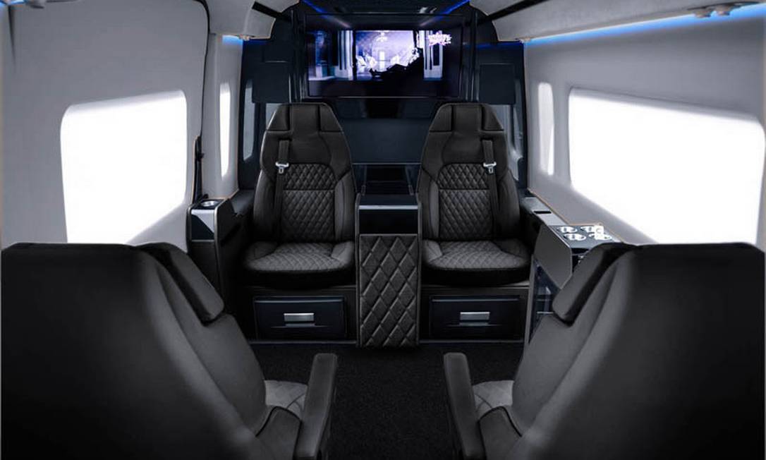 Vans ultraluxuosas, com interior digno de um jatinho executivo, viram ...