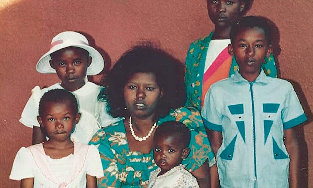 Sobrevivente do massacre de Ruanda relembra o pesadelo vivido há 25 ...