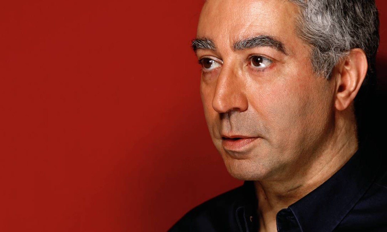 A crise da esquerda francesa retratada pelas memórias de um filósofo ...