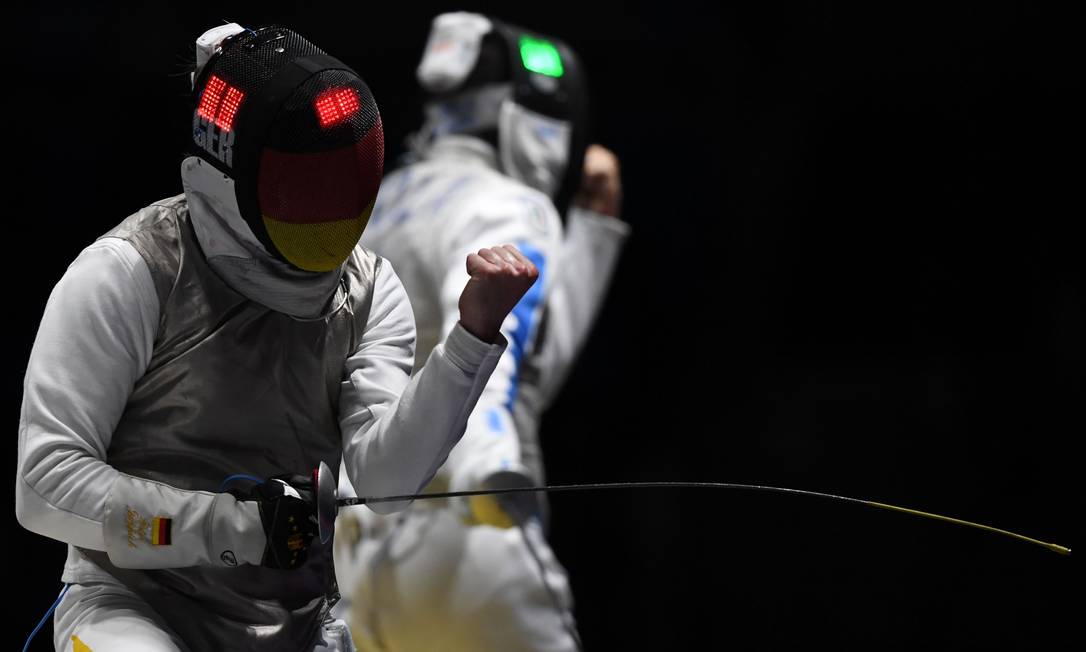 Esgrima: Brasileiro vence campeão mundial, mas é eliminado nas quartas ...