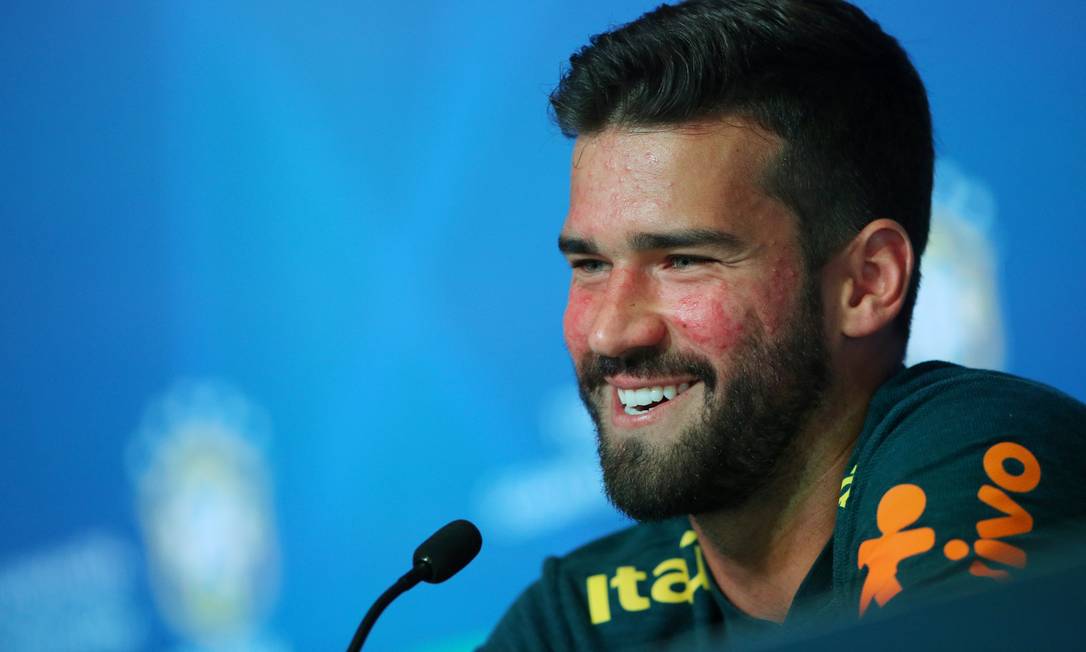 Beleza roubada: o que pode ter castigado o rosto do goleiro Alisson ...