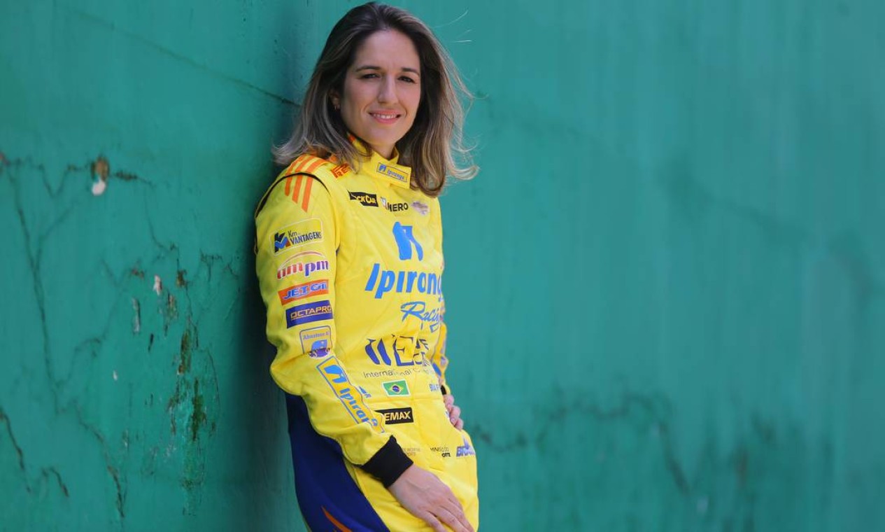 Bia Figueiredo busca espaço entre os homens na Corrida do Milhão ...