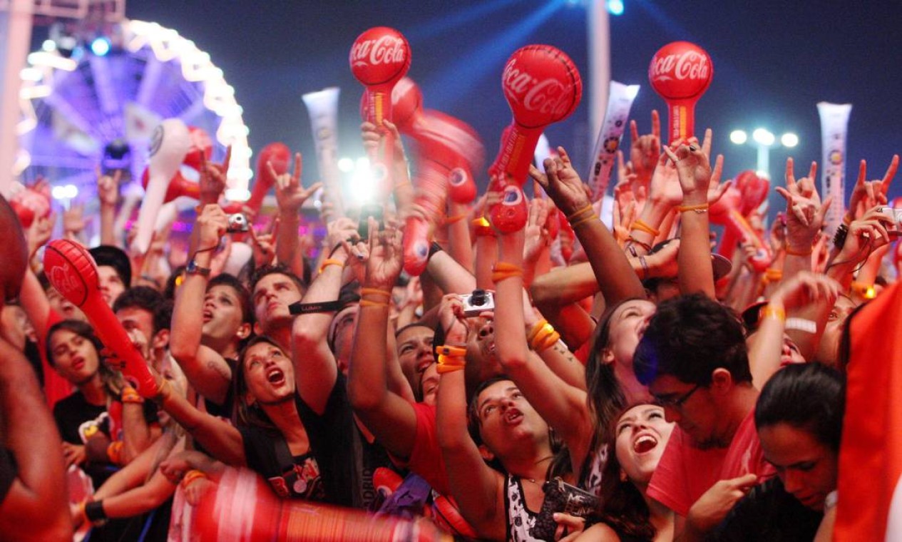 Veja fotos do público na sexta-feira pop do Rock in Rio - Jornal O Globo