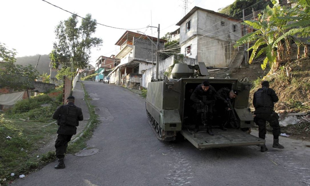 As imagens da operação no Complexo do Lins - Jornal O Globo