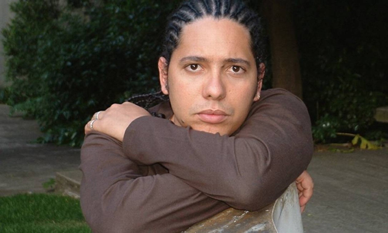 Escritor angolano Ondjaki ganha o Prêmio Literário José Saramago ...