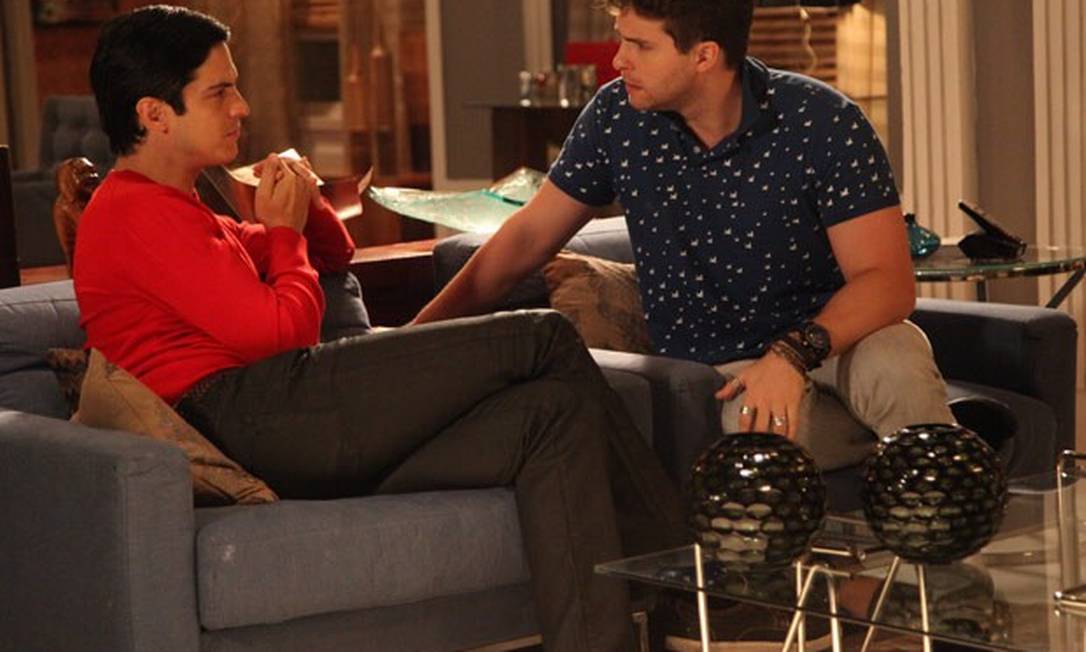 Thiago Fragoso torce por romance entre Niko e Félix e diz que novela ...