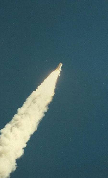 Imagens inéditas da explosão da Challenger vazam nos EUA - Jornal O Globo
