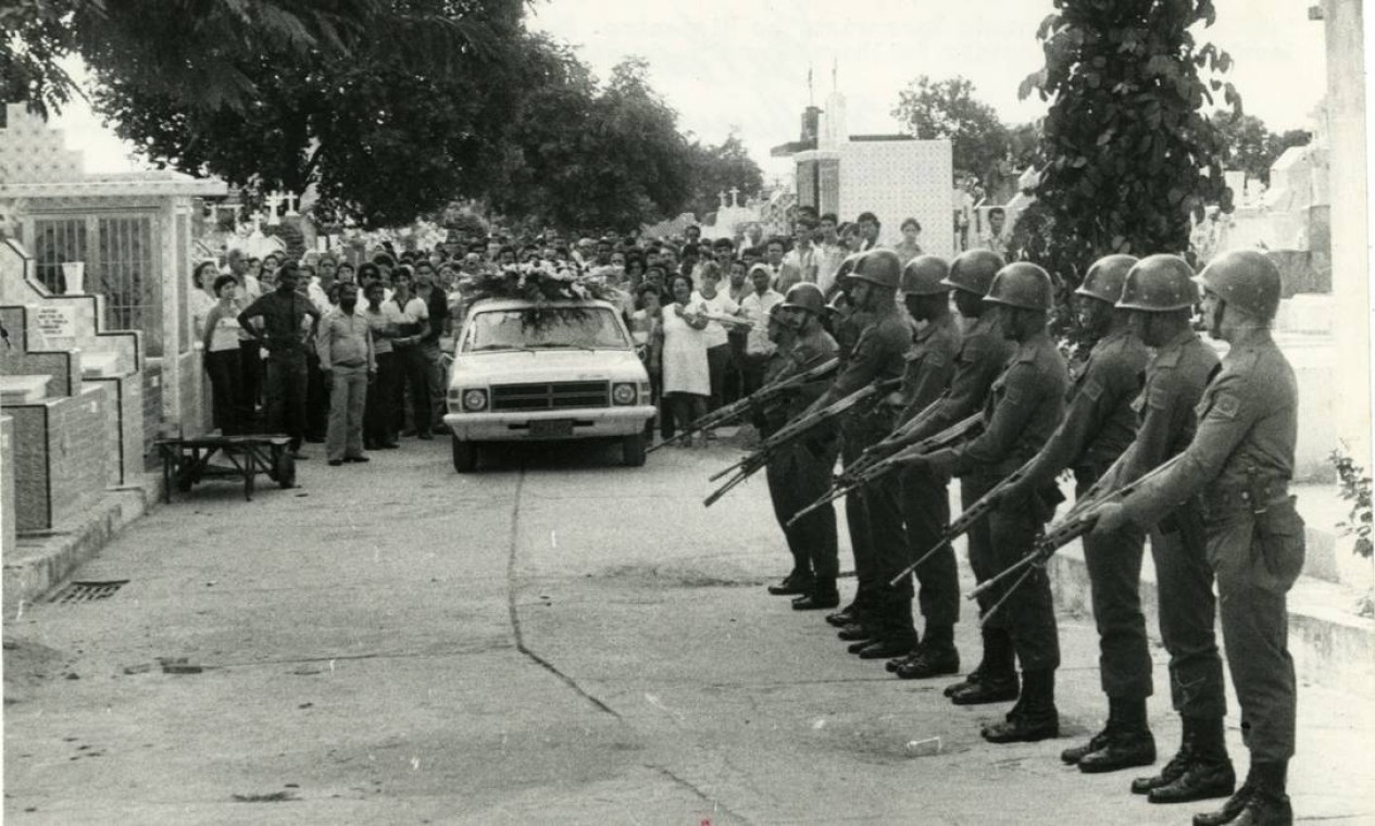 Riocentro: Exército escondeu granada que sargento levava - Jornal O Globo