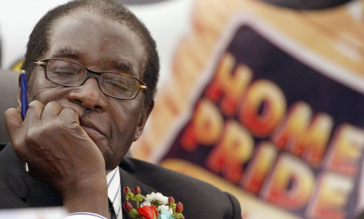 Mugabe comemora 90º aniversário em Cingapura - Jornal O Globo
