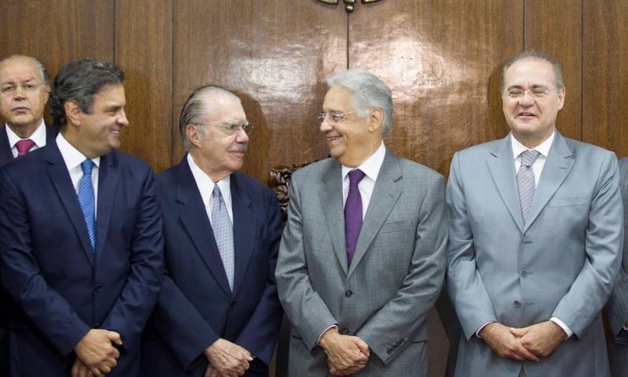 FH comparece em comemoração do Plano Real - Jornal O Globo