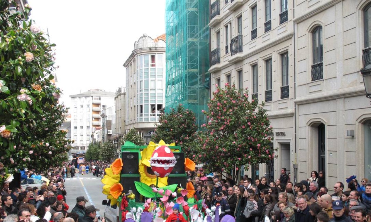 Desfile de carnaval em Lalín - Jornal O Globo
