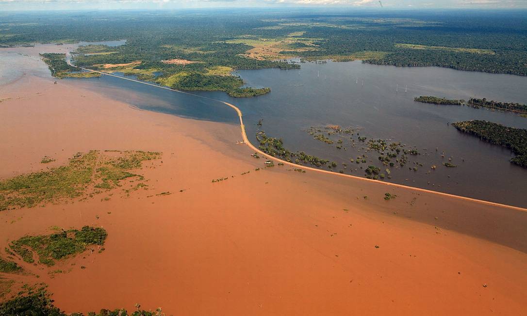 Rio Madeira chega a 18,72 metros e deixa Acre isolado do resto do país ...