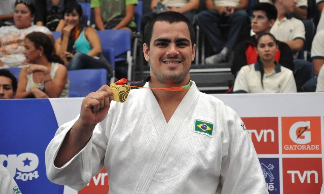 David Moura luta só 4m13s e conquista o ouro no judô nos Jogos Sul ...