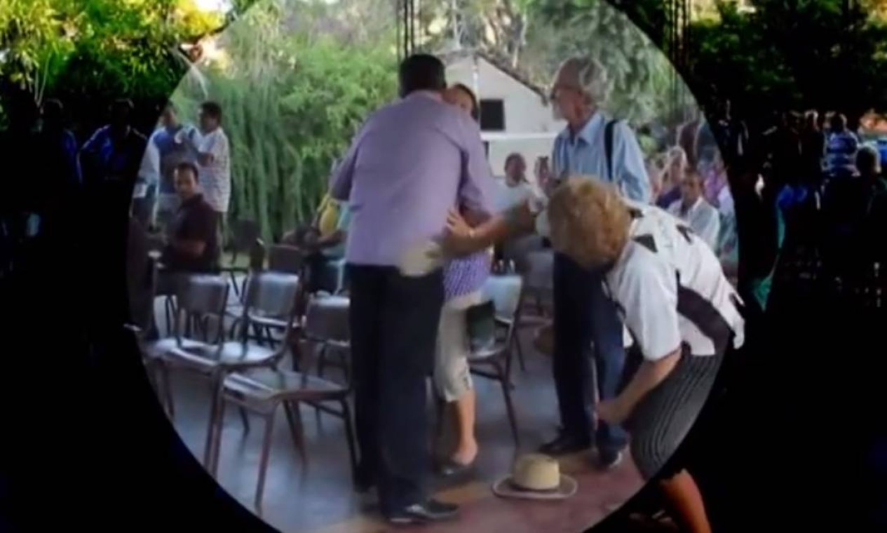 Prefeito de Nova Friburgo leva chineladas em audiência pública - Jornal ...