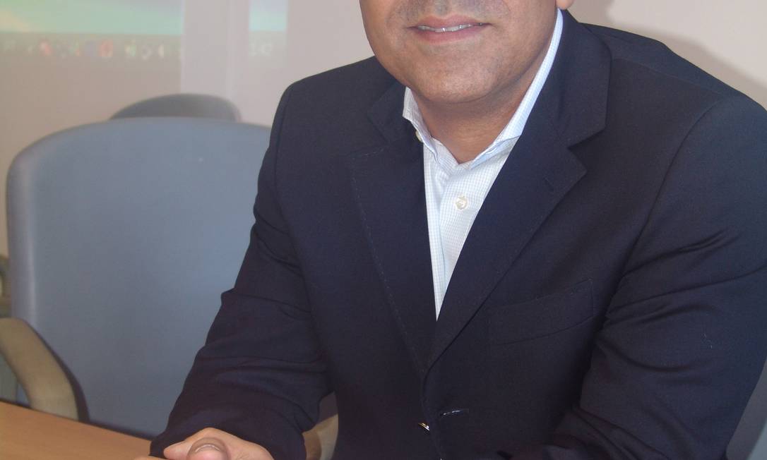 UFF: Sidney Mello vence eleição para reitoria com 63% dos votos ...