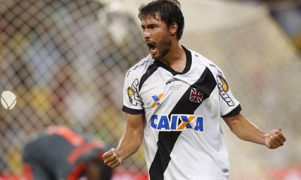 Pedro Ken sofre estiramento e vai desfalcar o Vasco no sábado - Jornal ...