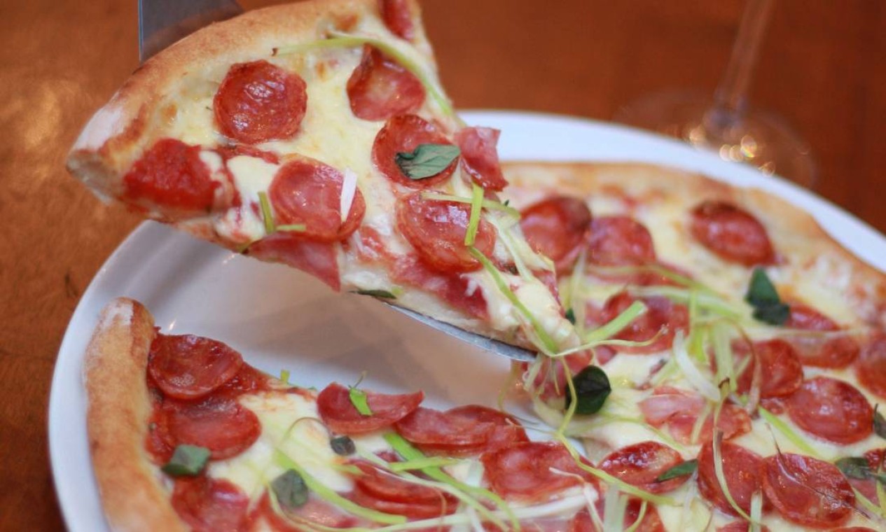 Capricciosa do Jardim Botânico vence como melhor Pizzaria - Jornal O Globo