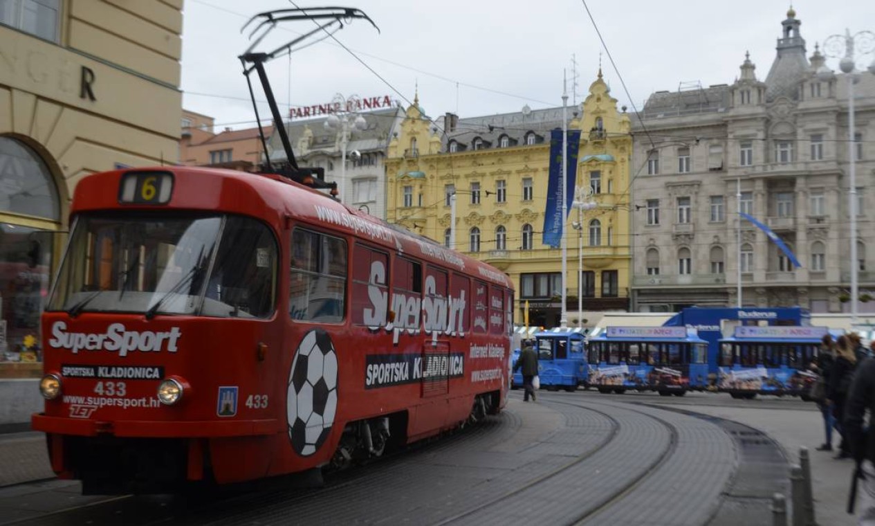 Zagreb, cidade que inventou a gravata, tem ambiente descontraído e ...