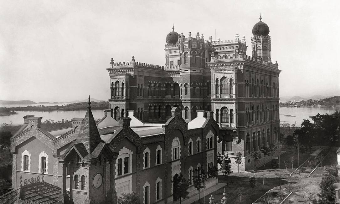 A história da Fundação Oswaldo Cruz em imagens - Jornal O Globo