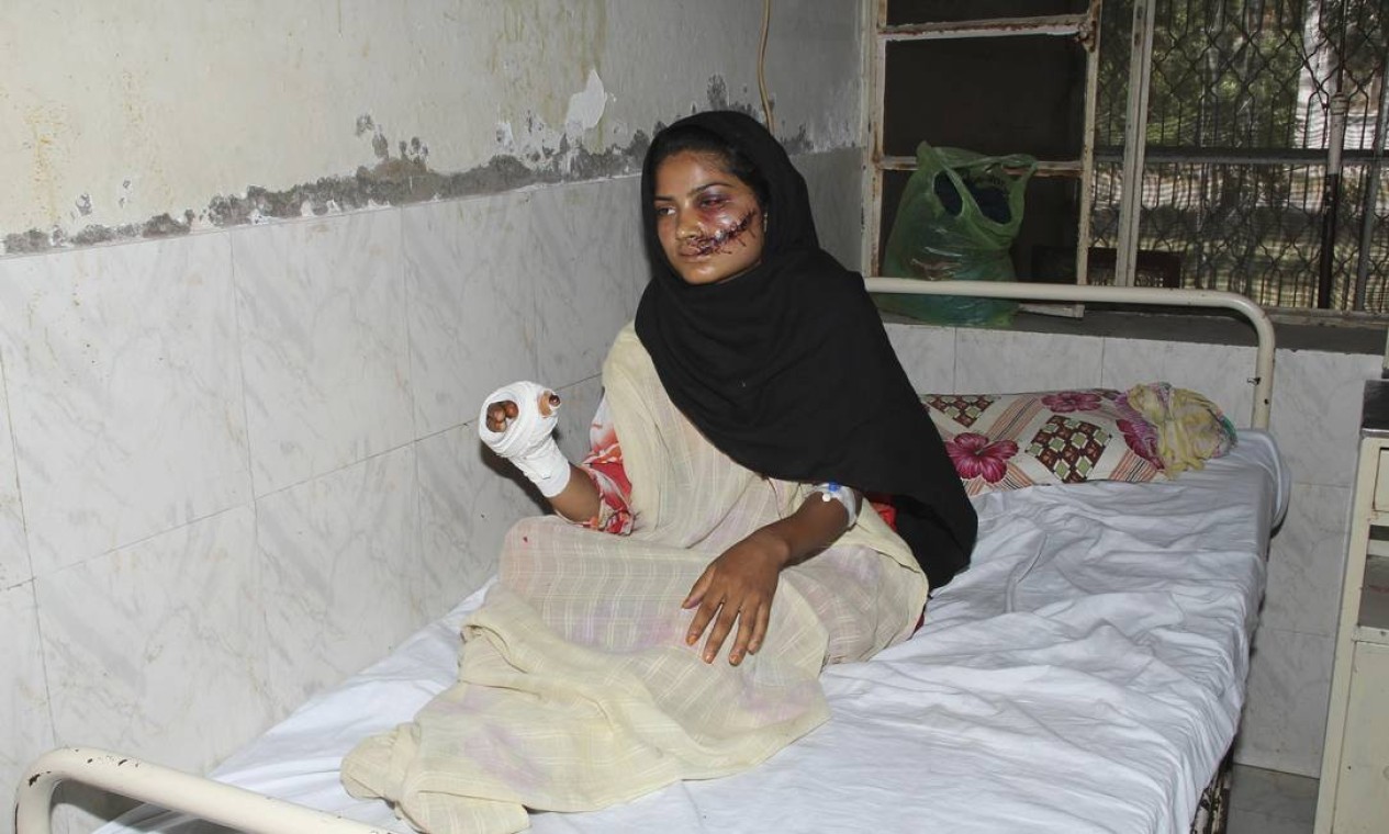 Paquistanesa sobrevive a ataque da família por ter se casado com homem ...