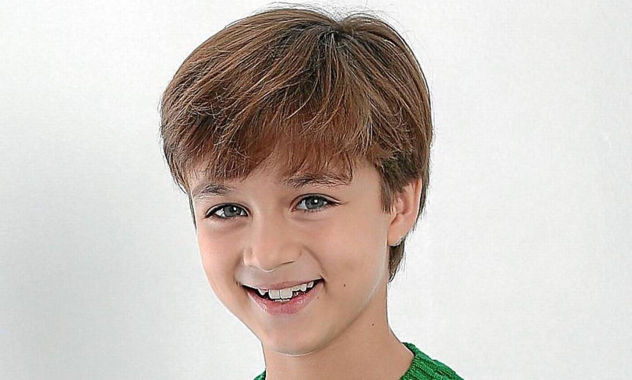 Vitor figueiredo diz que pais gravam suas cenas de ‘Em família’ para ...