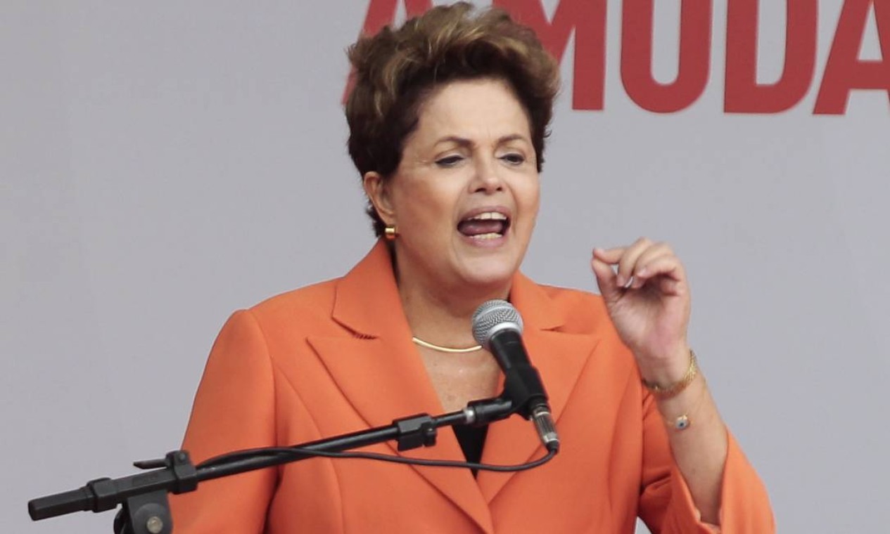Xingamentos não vão me intimidar, diz Dilma - Jornal O Globo