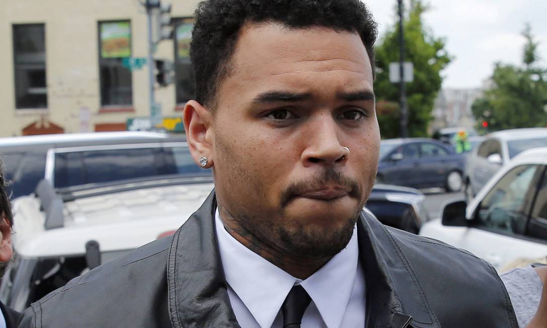 Cantor Chris Brown será julgado em setembro - Jornal O Globo