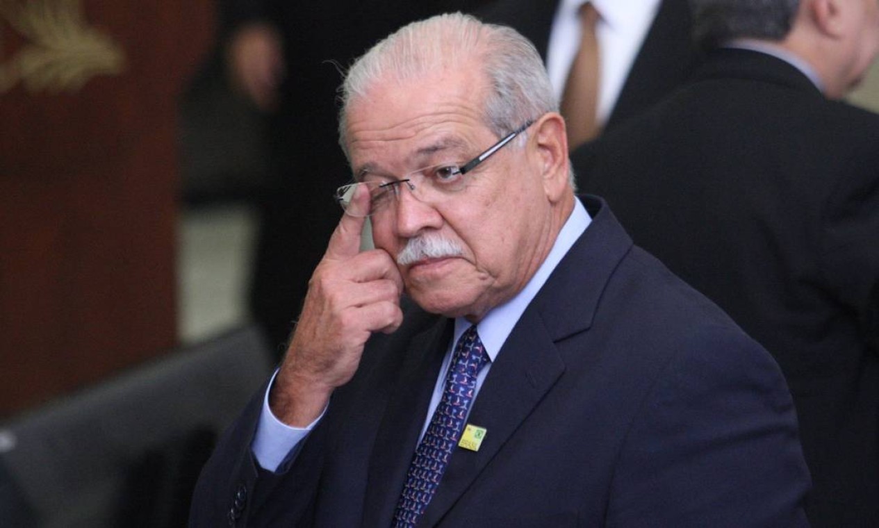 César Borges diz não ter mágoas, mas deixa em aberto seu futuro no PR ...