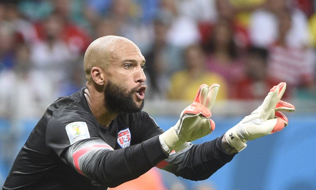 Destaque do jogo, goleiro americano lamenta eliminação - Jornal O Globo