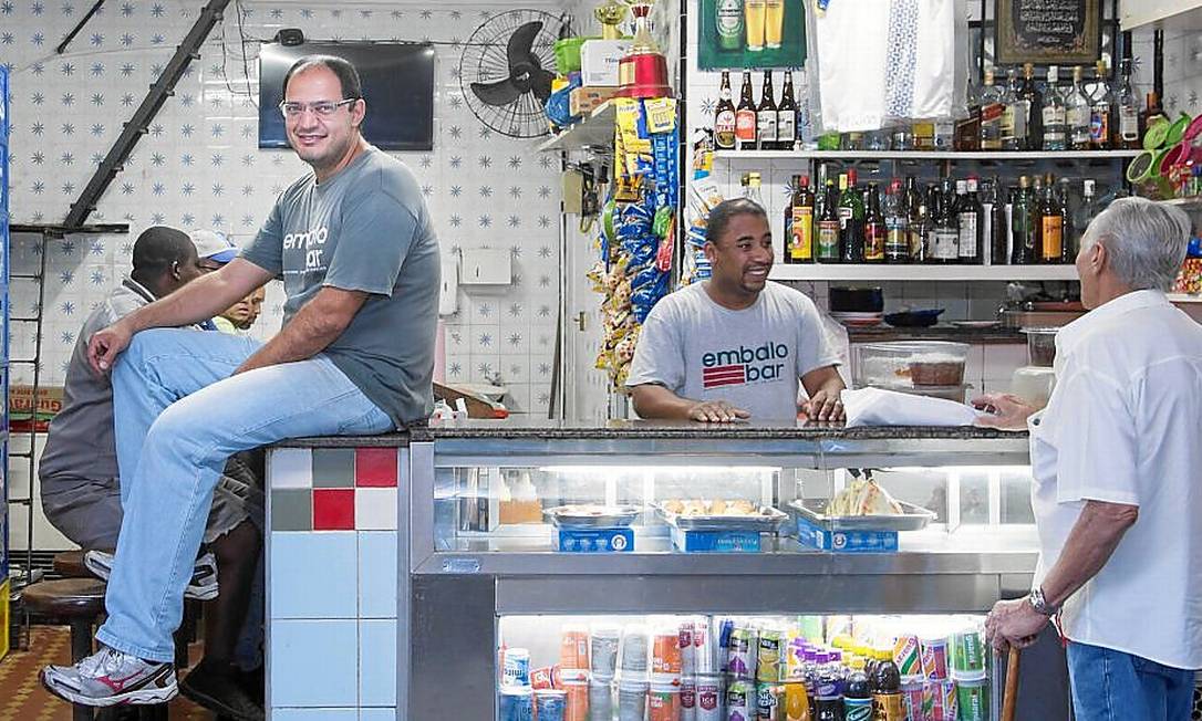 Apesar dos altos preços de aluguel e do lucro pouco expressivo, pés ...