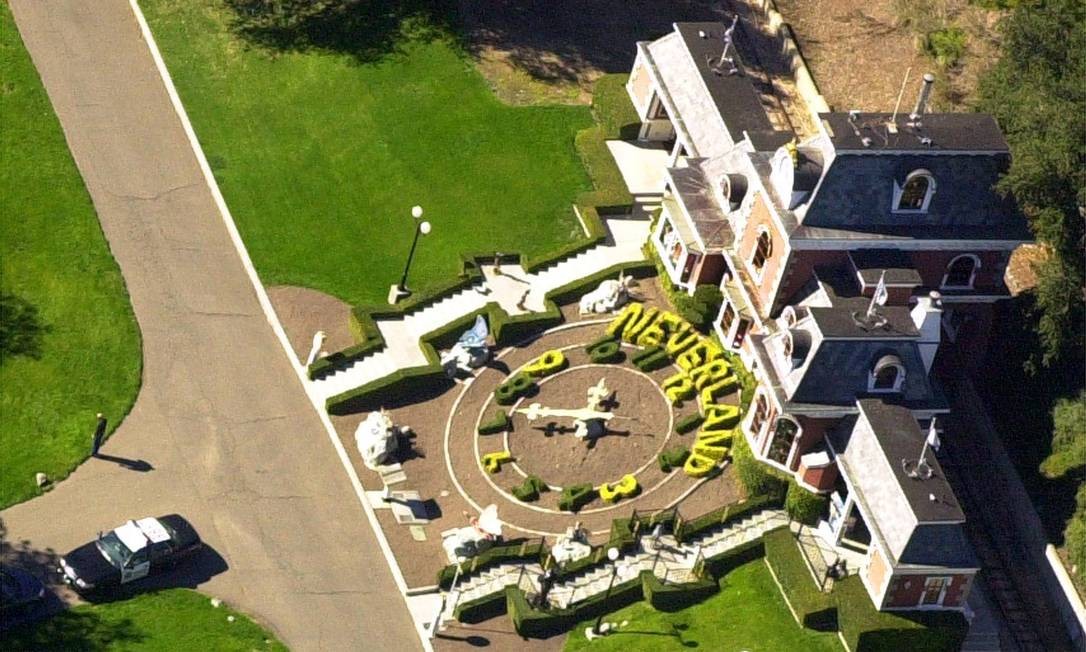 Neverland, rancho onde Michael Jackson morava, vai ser vendido por US ...