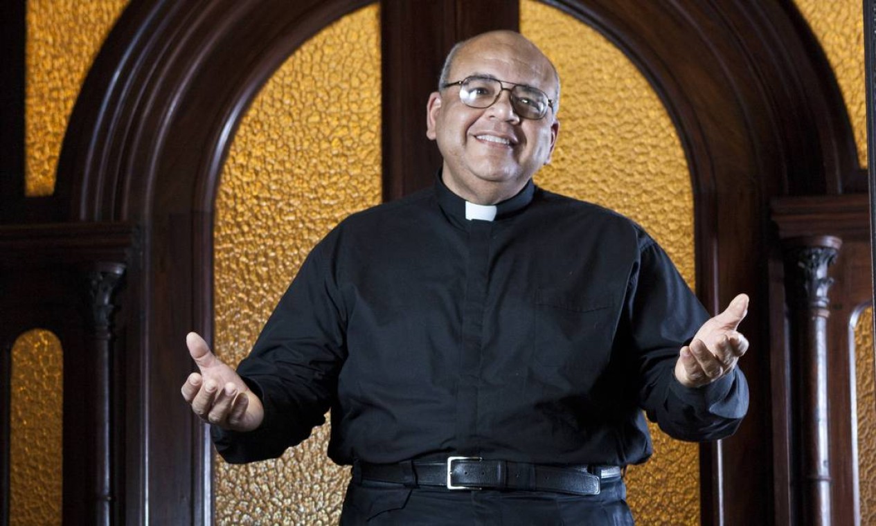 Padre Jorjão: a vocação para levar a fé a outras gerações - Jornal O Globo