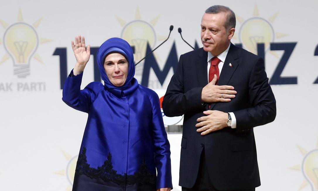 Começa o primeiro turno das eleições presidenciais da Turquia - Jornal ...