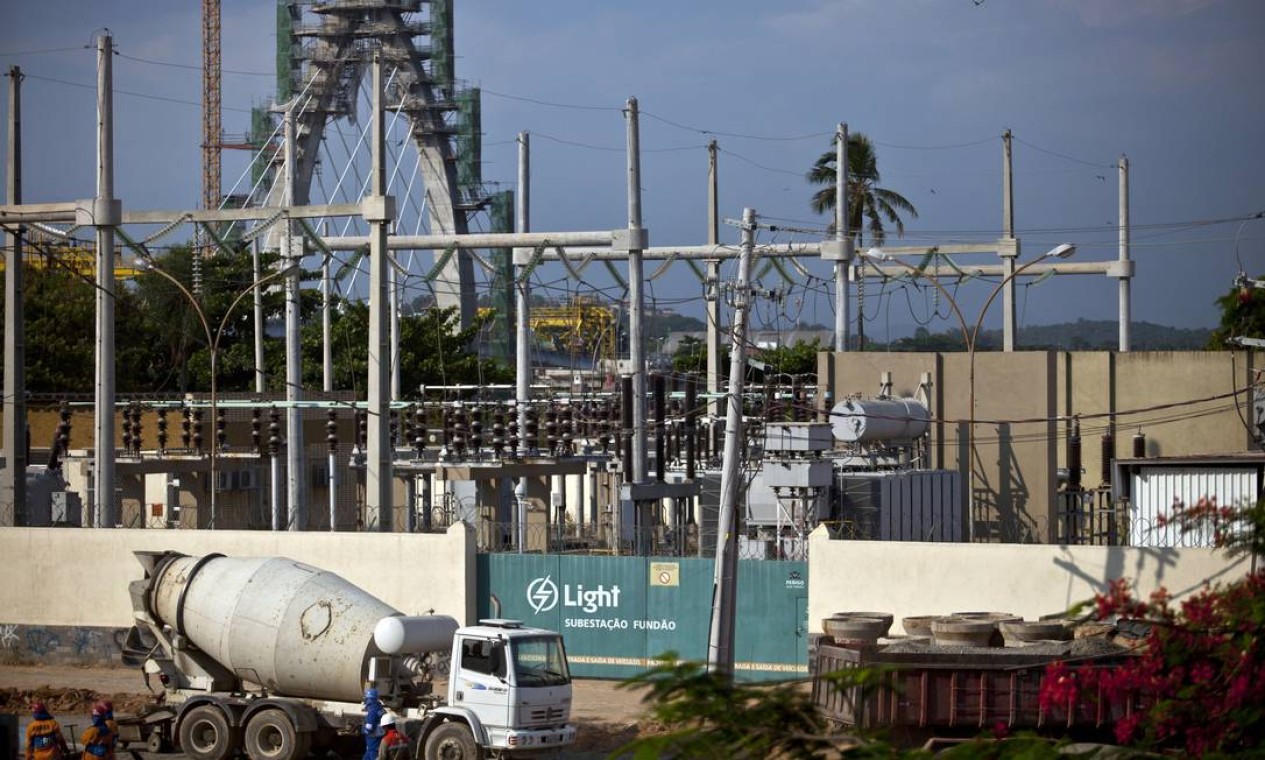 Lucro da Light cai 73,8% no segundo trimestre, para R$ 15,3 milhões ...