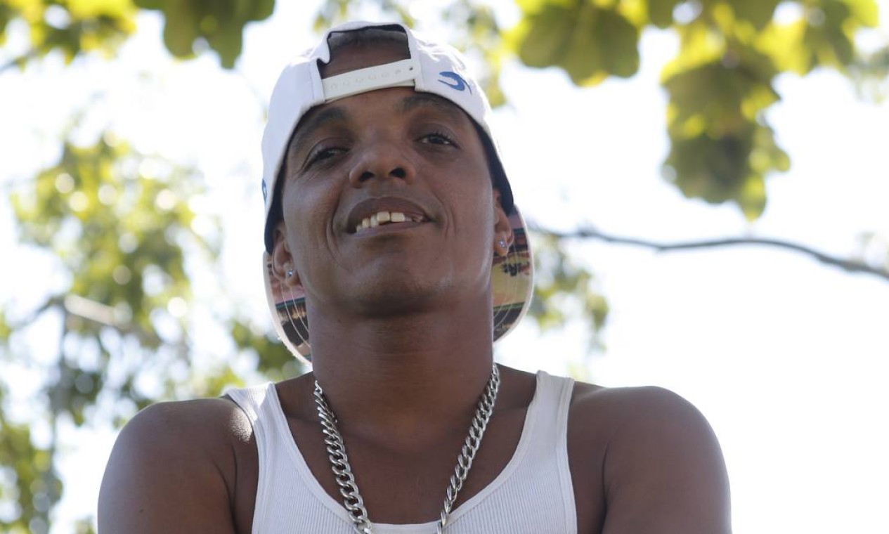 MC Mingau celebra 30 anos de carreira com rap sobre as Olimpíadas ...