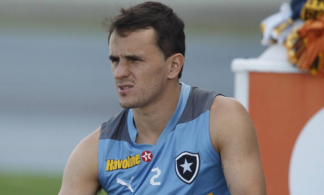 Lucas entra na Justiça para deixar o Botafogo - Jornal O Globo