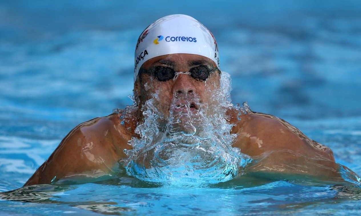 Felipe França imita César Cielo e alcança topo do ranking mundial ...